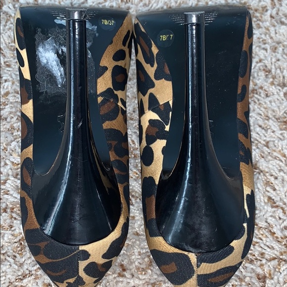 Jessica Simpson | Shoes | Jessica Simpson Leopard Print Pumps | Poshmark